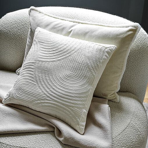 Linge de lit, bain et décoration haut de gamme - Descamps