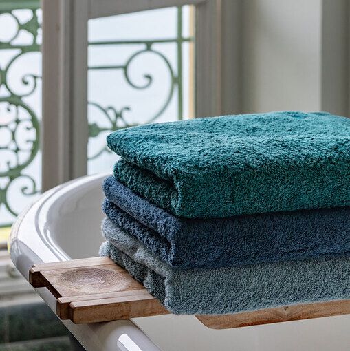 Linge de lit, bain et décoration haut de gamme - Descamps