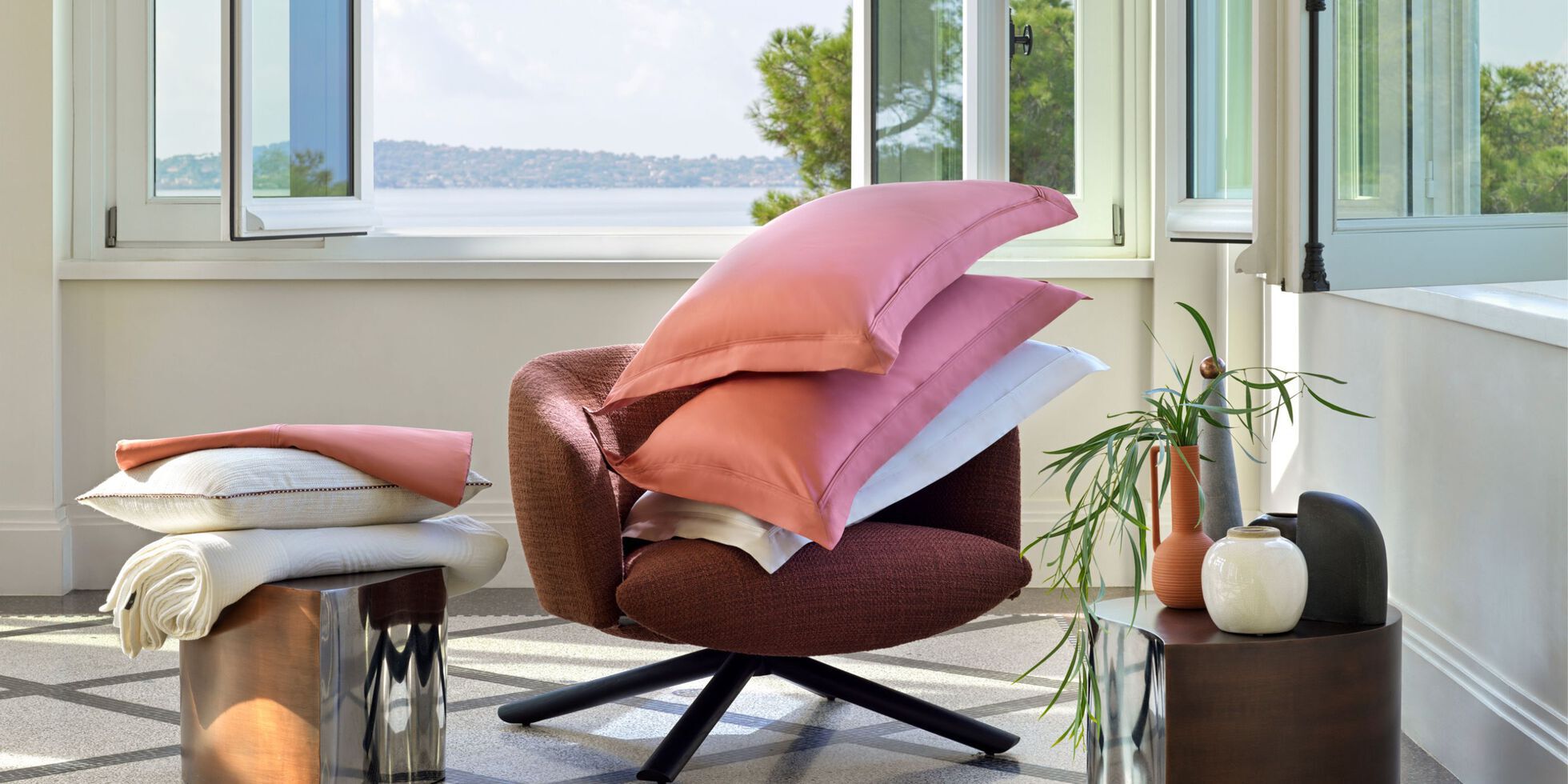 Linge de maison Descamps, linge de lit, parures de bain et accessoires