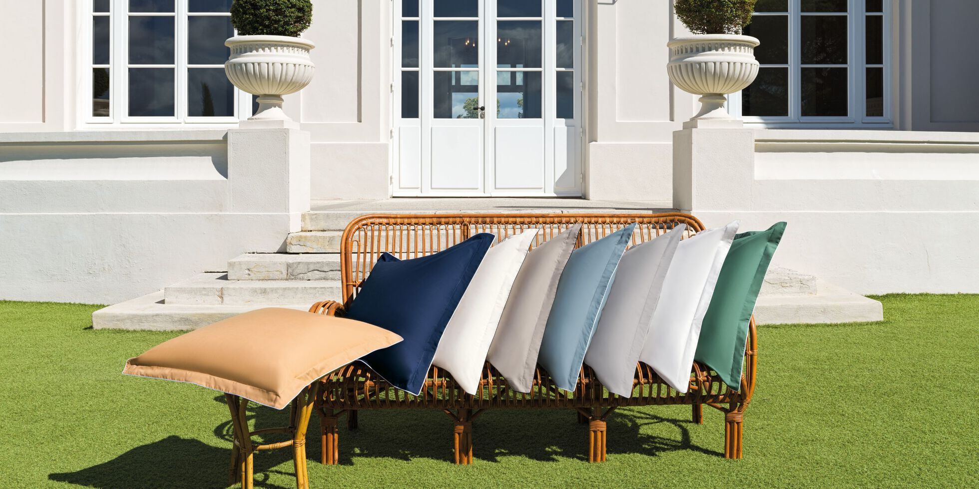 Linge de lit, bain et décoration haut de gamme - Descamps