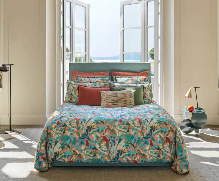 Linge de lit, bain et décoration haut de gamme - Descamps