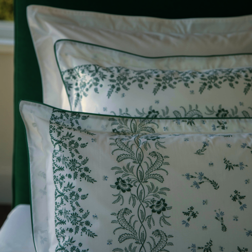 Linge de lit, bain et décoration haut de gamme - Descamps